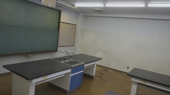 化学実験室|飯田橋駅徒歩2分学校跡地のレンタルスペース/学校系、実験室での撮影などの写真2