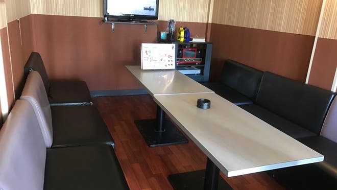 東京 東陽町】落ち着いた雰囲気のスペースを丸々貸し切って会議・打ち合わせや宴会に!の写真10