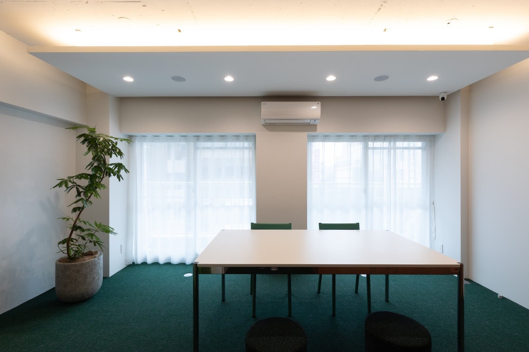 【目黒駅徒歩1分 / -ROOM1-】会議・セミナーに / Wi-Fi・プロジェクター・スクリーンも完備の写真8