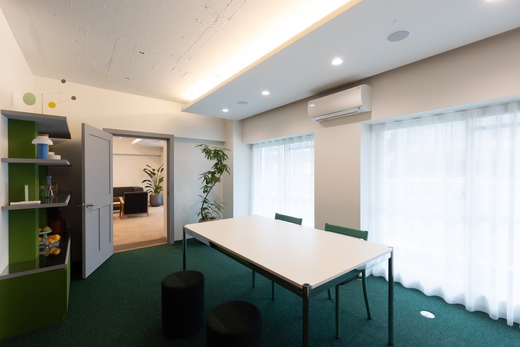 【目黒駅徒歩1分 / -ROOM1-】会議・セミナーに / Wi-Fi・プロジェクター・スクリーンも完備の写真12