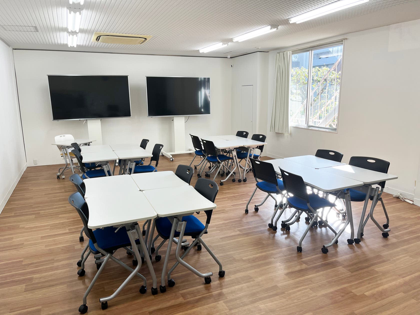 JR両国駅徒歩5分！便利で広々、多目的空間！の写真1