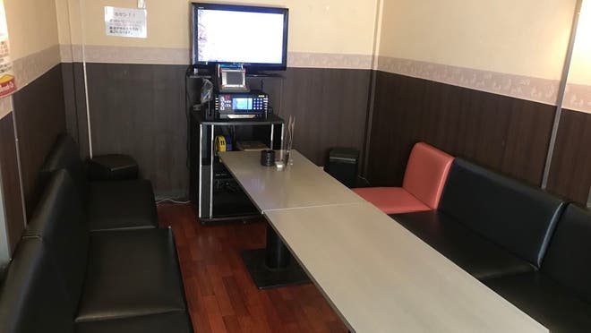 【東京 東陽町】落ち着いた雰囲気のスペースをフロアごと貸し切って会議・打ち合わせや宴会に!1Fの写真3