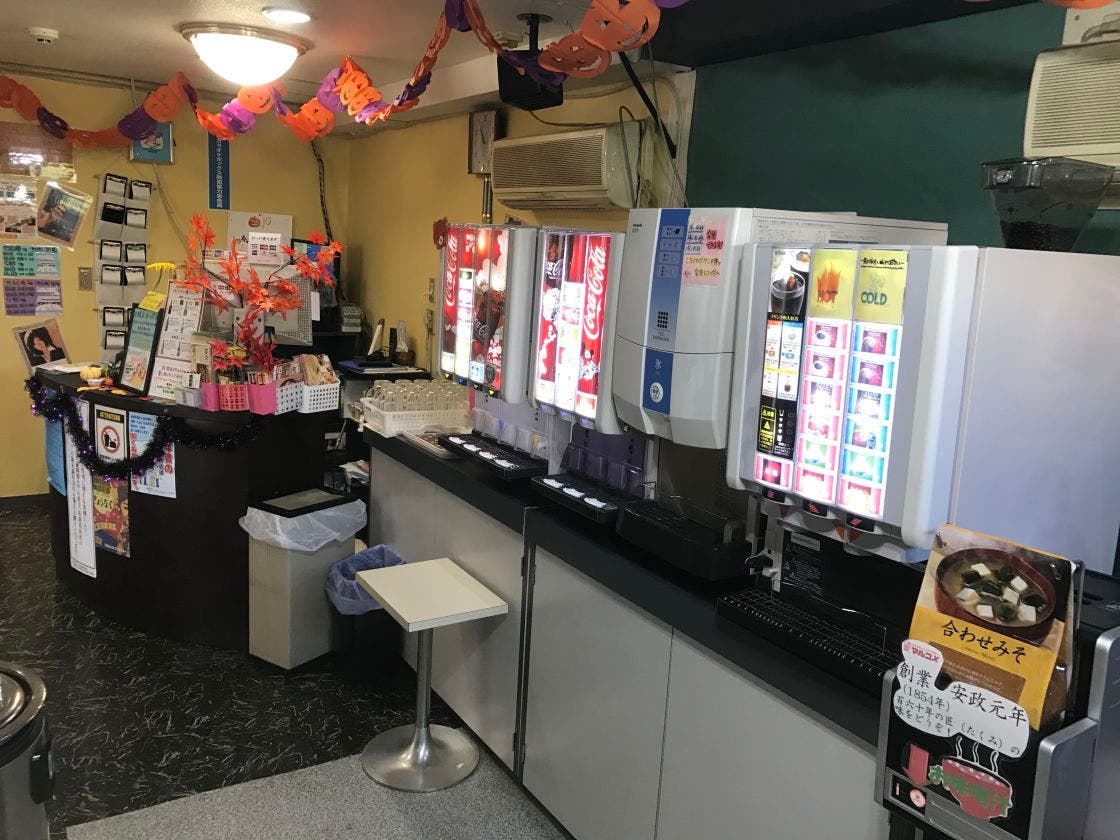 【東京 東陽町駅前】楽しい雰囲気のスペースを丸々貸し切ってパーティーやミーティングはいかがでしょうか♪の写真2