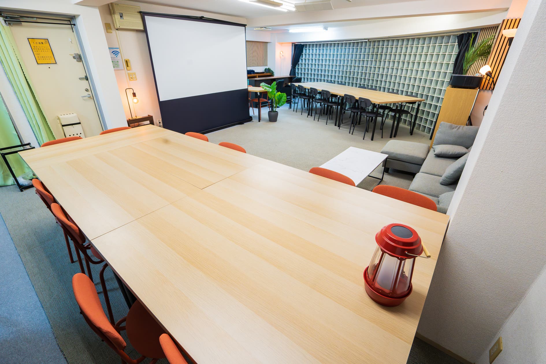 [最大40名収容可]藤沢駅南口徒歩5分 100インチスクリーン！映画鑑賞会/推し活/会議/セミナー/タコパの写真28