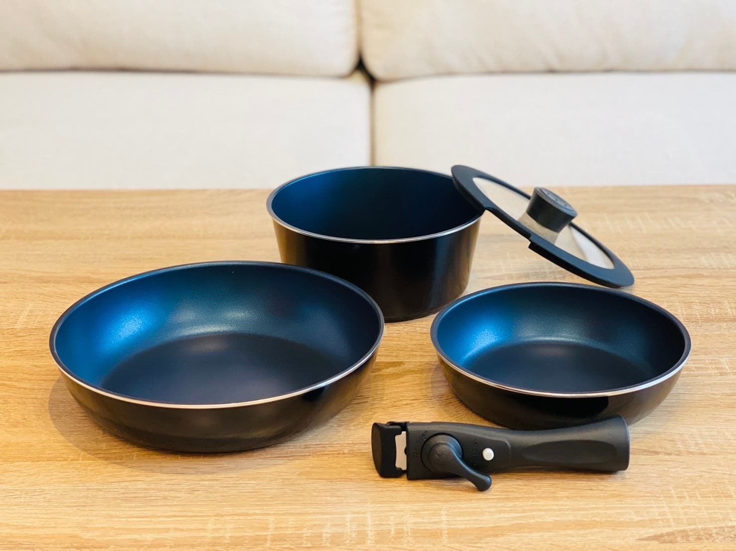 【大阪/梅田】推し活・女子会・撮影におすすめ🌸くつろぎ空間✨アマプラNetflixなど見放題☆ 換気徹底🌈／カルムの写真13