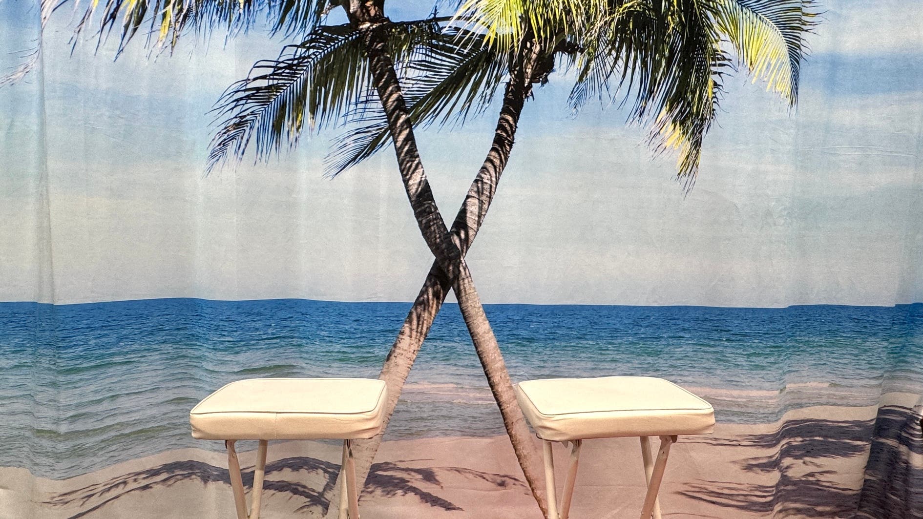 【学芸大学駅から徒歩10分】背景着せ替え自由な生配信（高速光回線）・撮影スタジオ。グリーンバックも対応可。の写真6