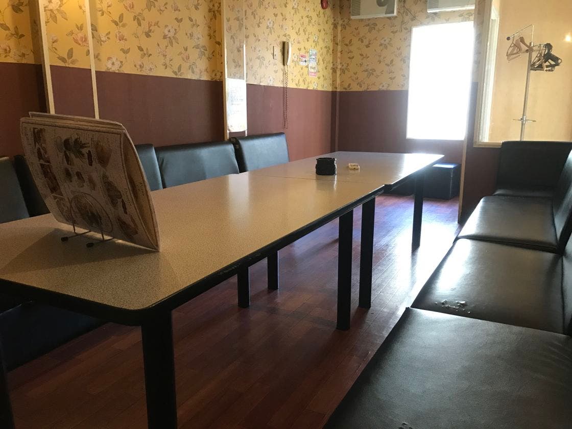 【東京　東陽町】落ち着いた雰囲気のスペースをフロアごと貸し切って会議・打ち合わせや宴会に！2Fの写真7