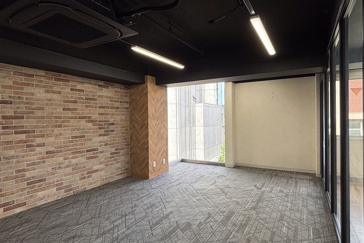 【渋谷・表参道】長期貸出可能！撮影・演劇練習・ワークショップに／青山学院大学西門前、111㎡広々スペースの写真3