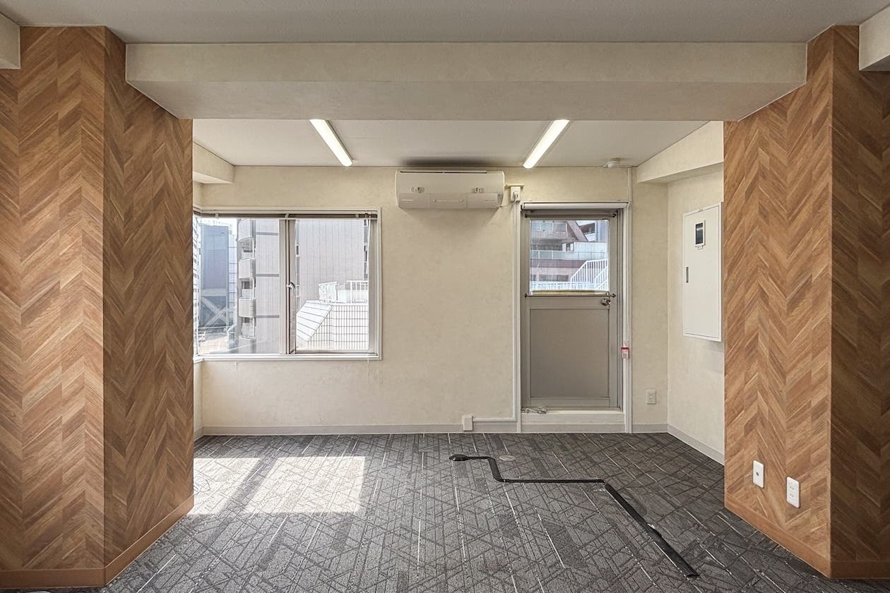 【渋谷・表参道】長期貸出可能！撮影・演劇練習・ワークショップに／青山学院大学西門前、111㎡広々スペースの写真9