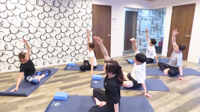 【高宮駅4分|ヨガ・ダンススタジオ】☆お店のスペースだからキレイ☆安心☆貸出備品多数の写真1