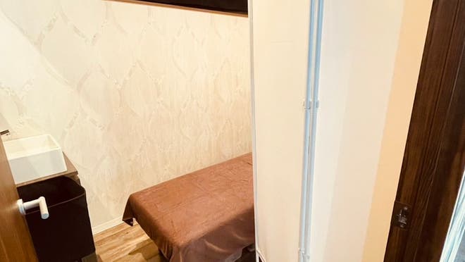 【高宮駅4分|プロ仕様】☆施術ルーム貸切☆エステ・マッサージ☆貸出備品多数の写真2