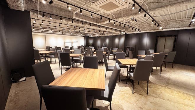 【秋葉原駅徒歩2分】バーカウンター・スクリーンなど設備が充実◎ 各種イベント/交流会/懇親会/セミナー/撮影に!の写真6