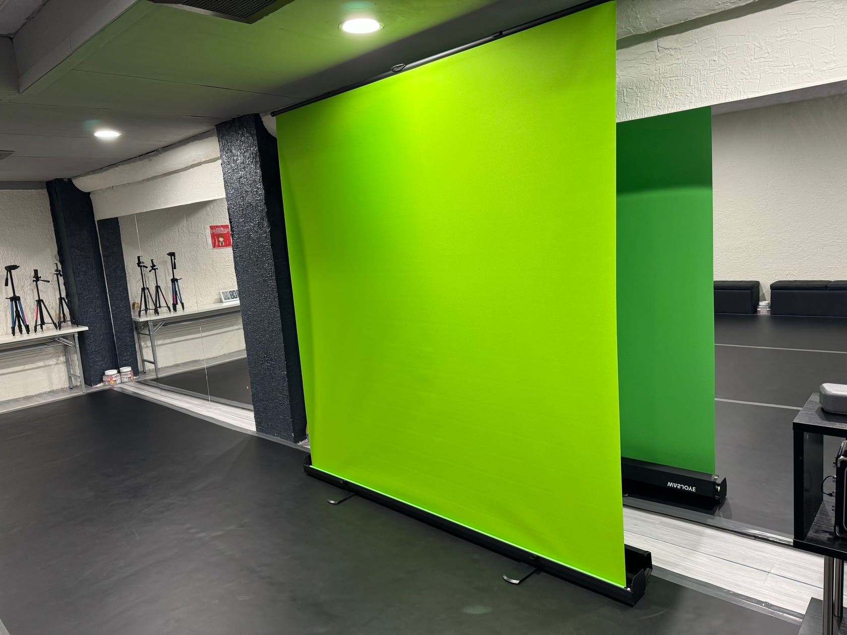 グリーンバックの画像1