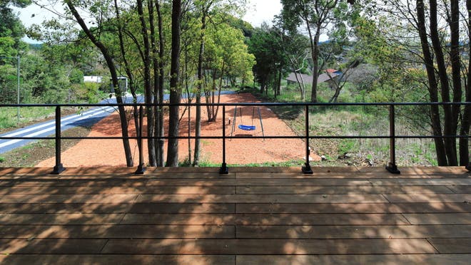 広大な自然と美しい緑に囲まれたVillaとGardenの写真2