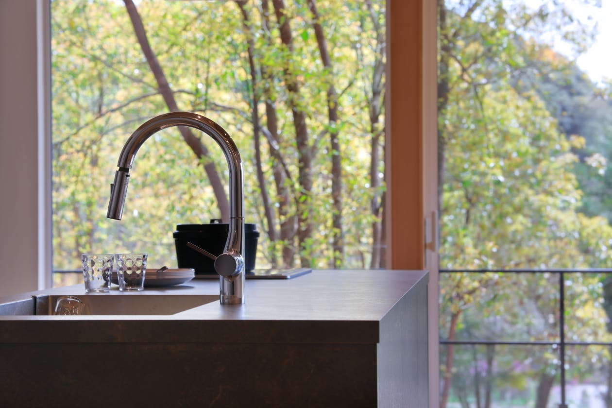 広大な自然と美しい緑に囲まれたVillaとGardenの写真10