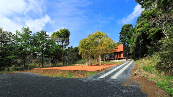 広大な自然と美しい緑に囲まれたVillaとGardenの写真25