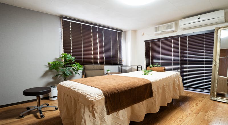 【ゆったり贅沢時間✨】町田駅5分の完全個室プライベートサロン｜更衣室＆タオル完備｜お荷物も預かります