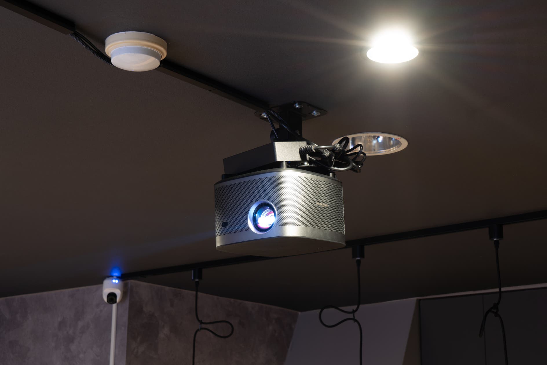 📹プロジェクター（XGIMI HORIZON）	の画像1