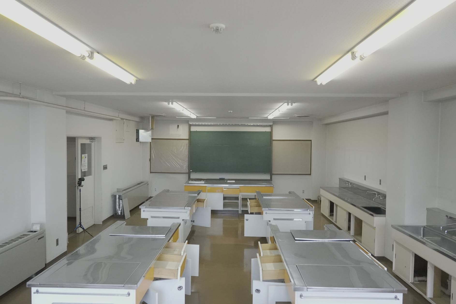 新宿区飯田橋のでっかい廃校レンタルスタジオのビル一棟貸しの写真14