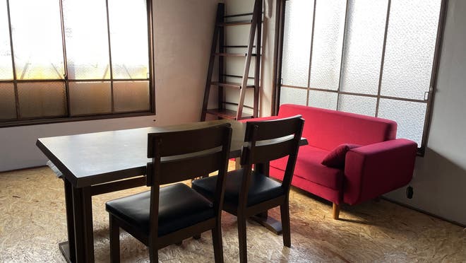 尾道駅から徒歩3分 商店街の入り口の写真1