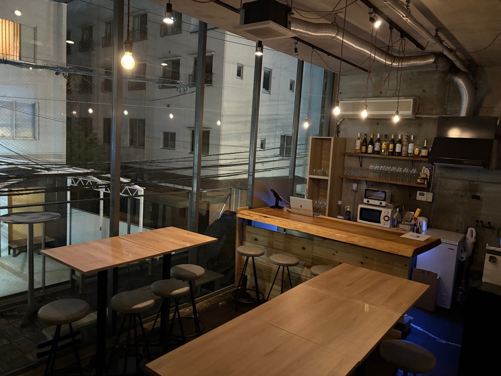 大名の中心地。テラス付きの完全個室利用可能スペース。BBQプラン大好評！ギャラリー利用可能！の写真6