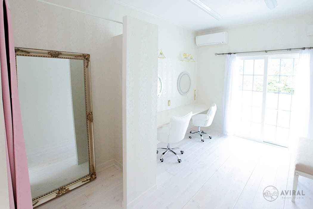 都内から60分で行ける広大な敷地の大型リゾートスタジオ、温水プールや庭、自然光が溢れる屋内外に多数のシチュエーションの写真10