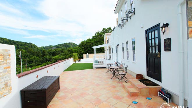 都内から60分で行ける広大な敷地の大型リゾートスタジオ、温水プールや庭、自然光が溢れる屋内外に多数のシチュエーションの写真18