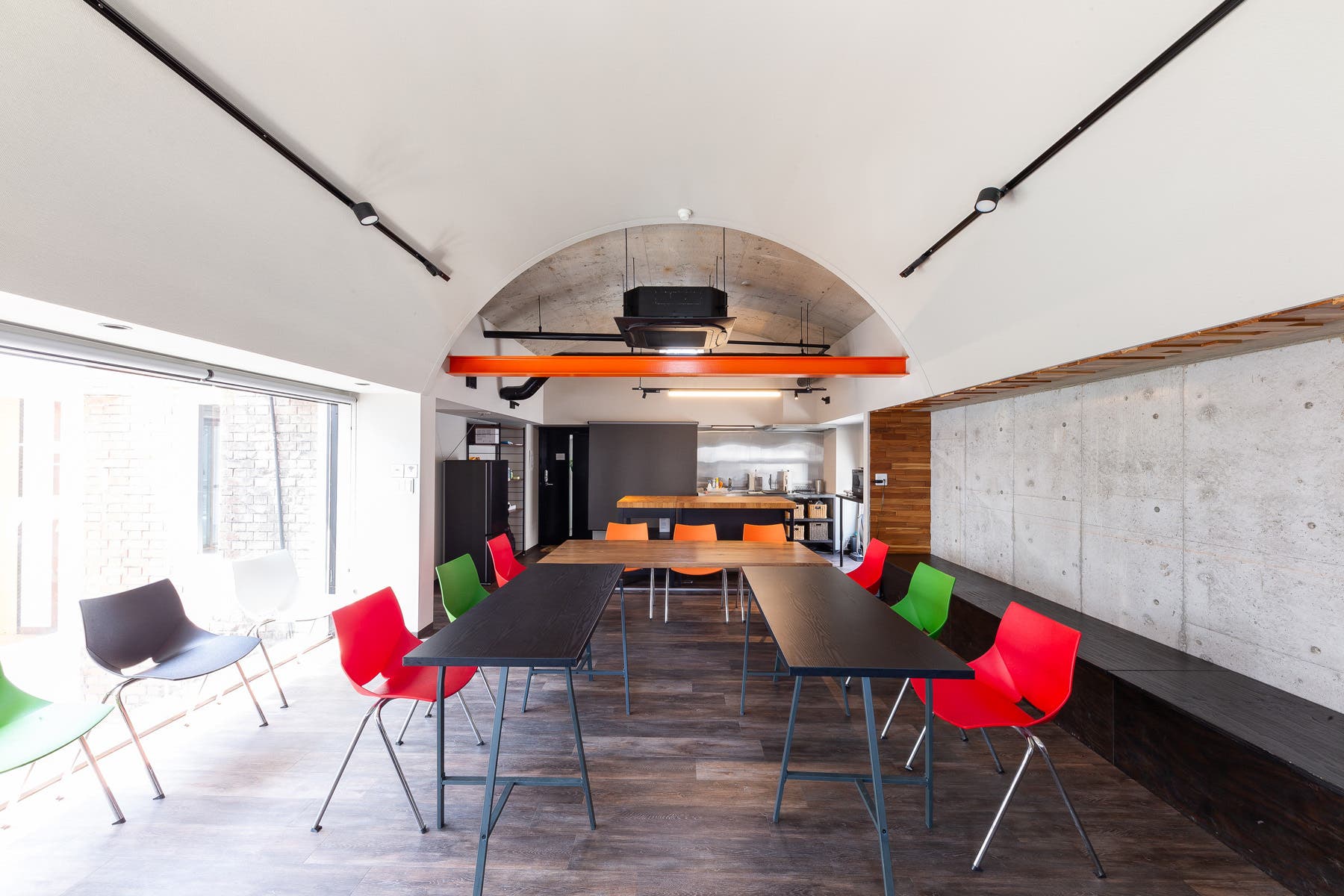 JR姫路駅から徒歩8分の多目的スペースの写真1