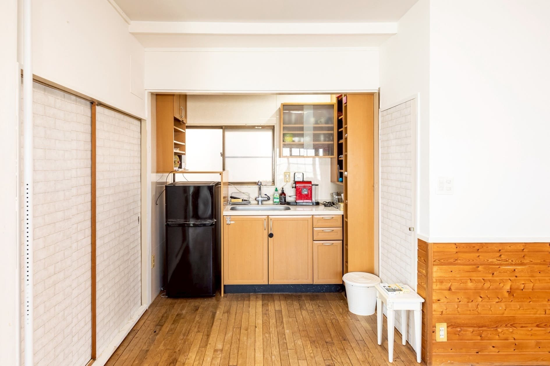 湘南・茅ヶ崎｜2階（約50㎡）・光あふれるアンティーク空間で撮影・ホームコンサート・50㎡の隠れ家(最大20人)の写真7