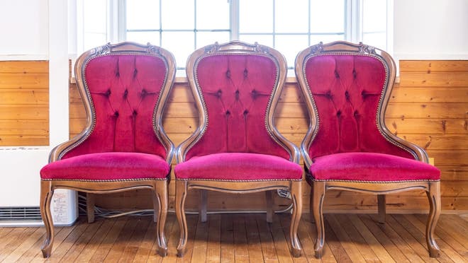 湘南・茅ヶ崎|2階(約50㎡)・光あふれるアンティーク空間で撮影・ホームコンサート・50㎡の隠れ家(最大20人)の写真9