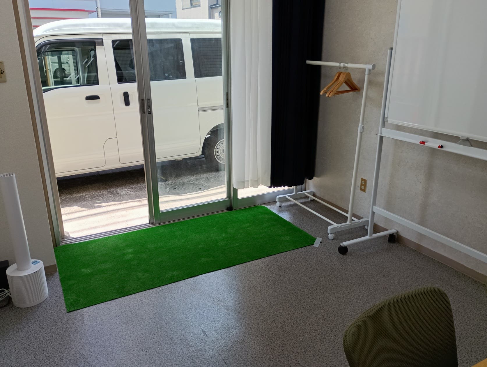 武蔵小杉駅🚶7分🚃新丸子駅🚶7分🚃静かな会議室 ☕1階路面店⚡WiFi🎲最大10名👌大型モニター＆ホワイトボードの写真15