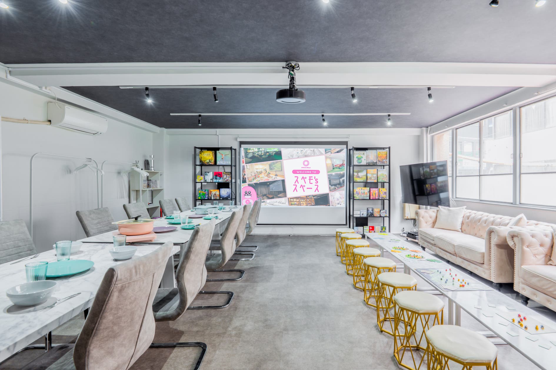 スペモ✨クリスマス🎄歓送迎会🎊女子会💕映画鑑賞🎥撮影📷パーティ🎉オフ会🎀524_Spemolounge秋葉原の写真1