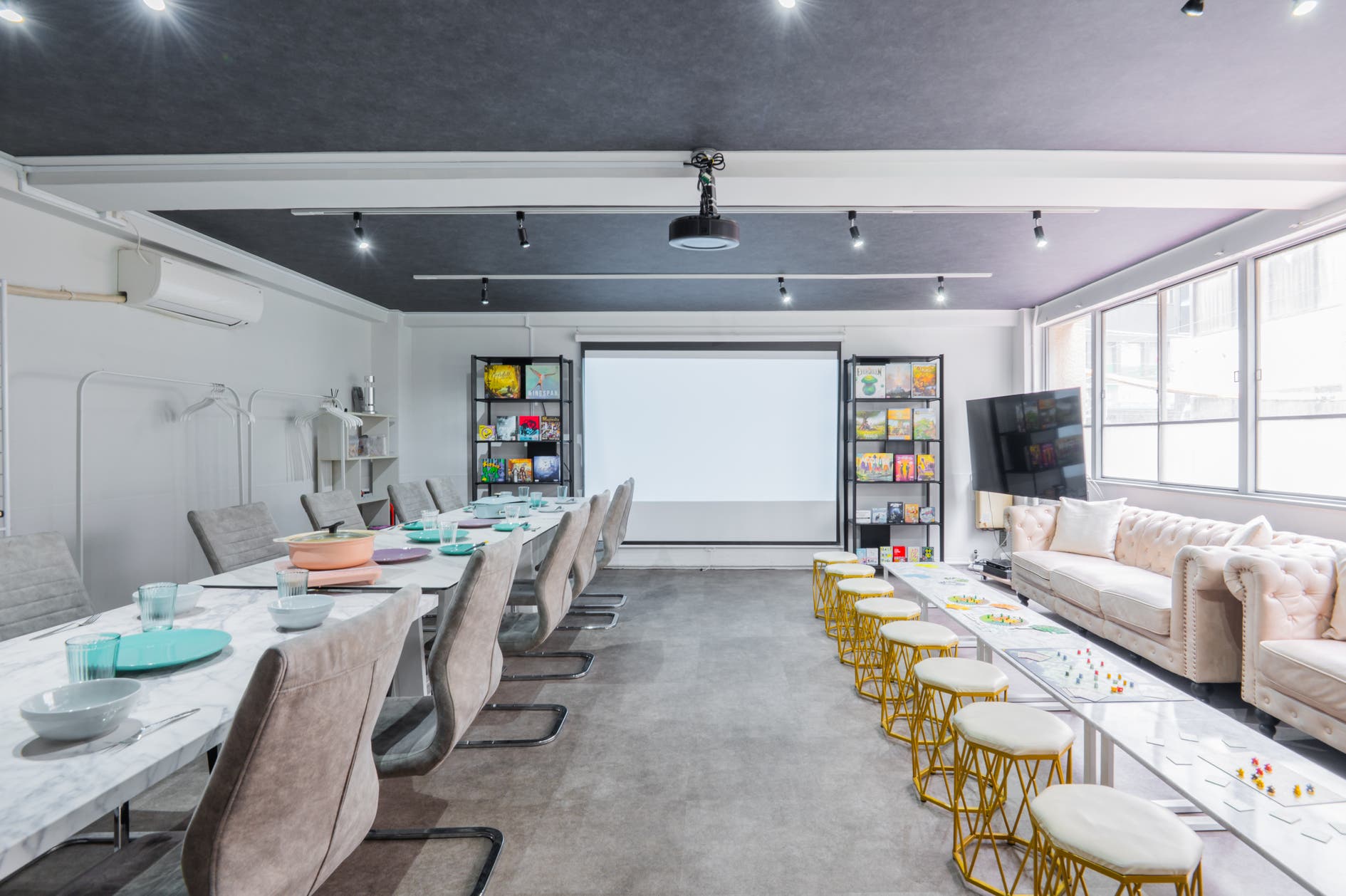 スペモ✨クリスマス🎄歓送迎会🎊女子会💕映画鑑賞🎥撮影📷パーティ🎉オフ会🎀524_Spemolounge秋葉原の写真11