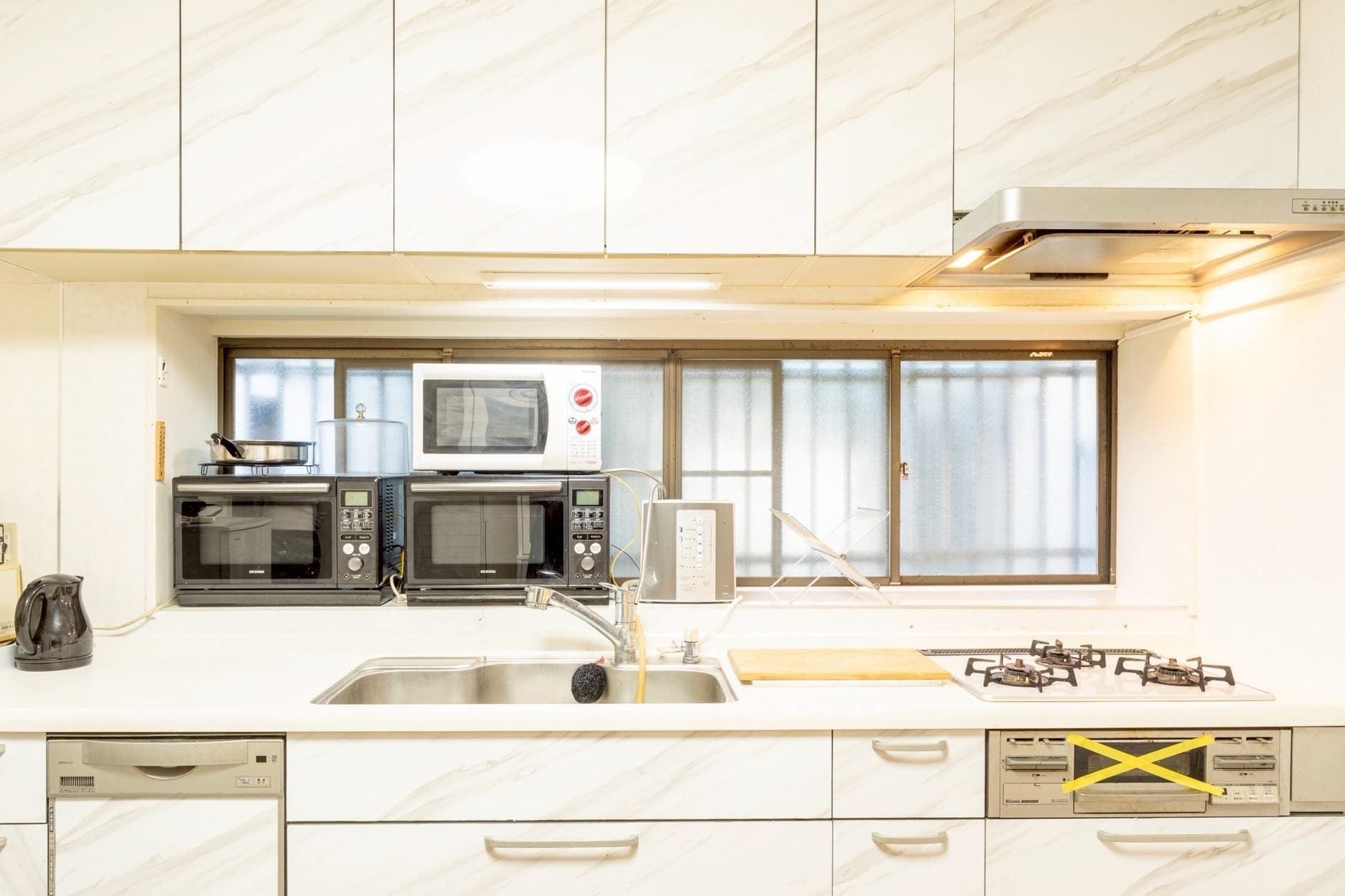 湘南・茅ヶ崎｜一棟貸しプラン（約100㎡）｜ゆとりある空間で、暮らすようにくつろぐプライベートスペース(最大30人着席)の写真16