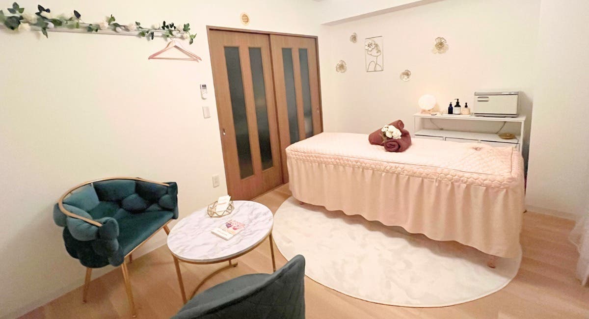 【南森町駅徒歩5分】エステ・整体・鍼灸・少人数の女子会にぴったりな日当たりの良いサロンですの写真1