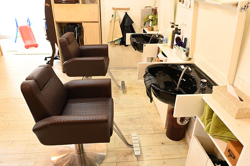 -池袋から1駅 要町駅徒歩4分の美容室- かわいい内装 本物のカット台や美容道具を使って撮影できる！軽飲食可能。の写真11