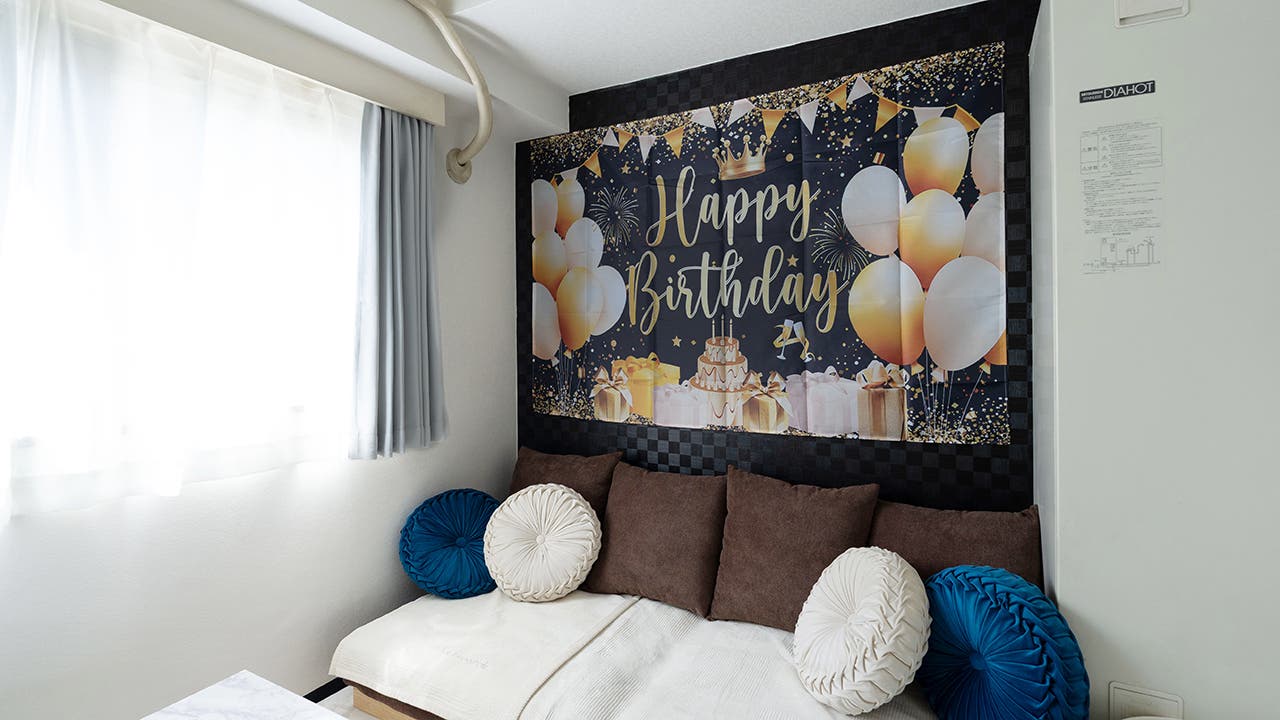 【電子・加熱式タバコ可】特大55㌅TV💻名古屋伏見駅徒歩6分🚶✨24時間営業🎀人気ゲーム多数🎮推し活✨ゴミ捨て無料！の写真5