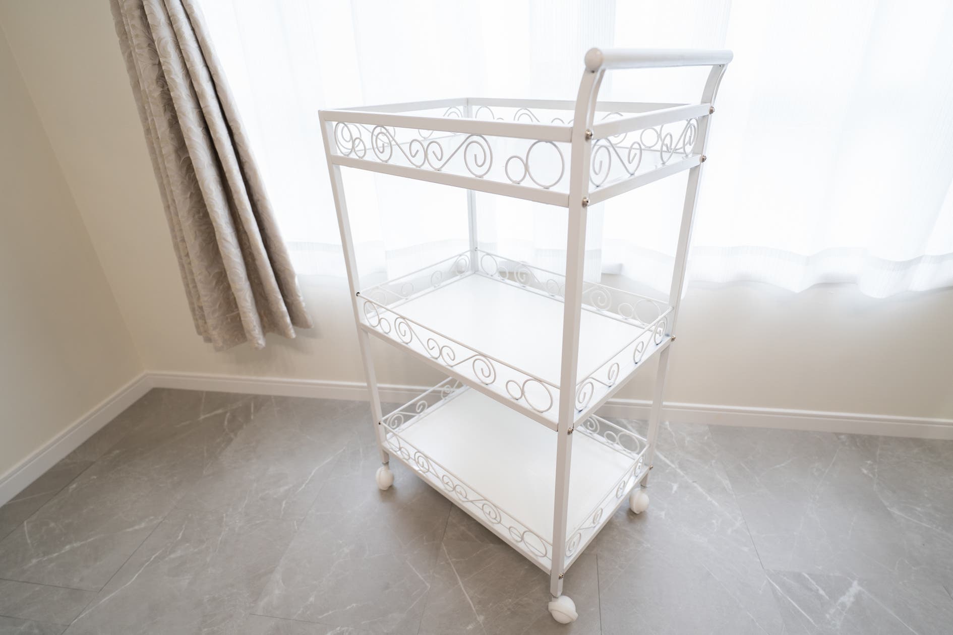 【🎉5月NEW🎉】池袋駅C3出口✨徒歩2分完全個室サロン | 静かな癒し空間💐| マッサージ | 整体 | エステの写真13