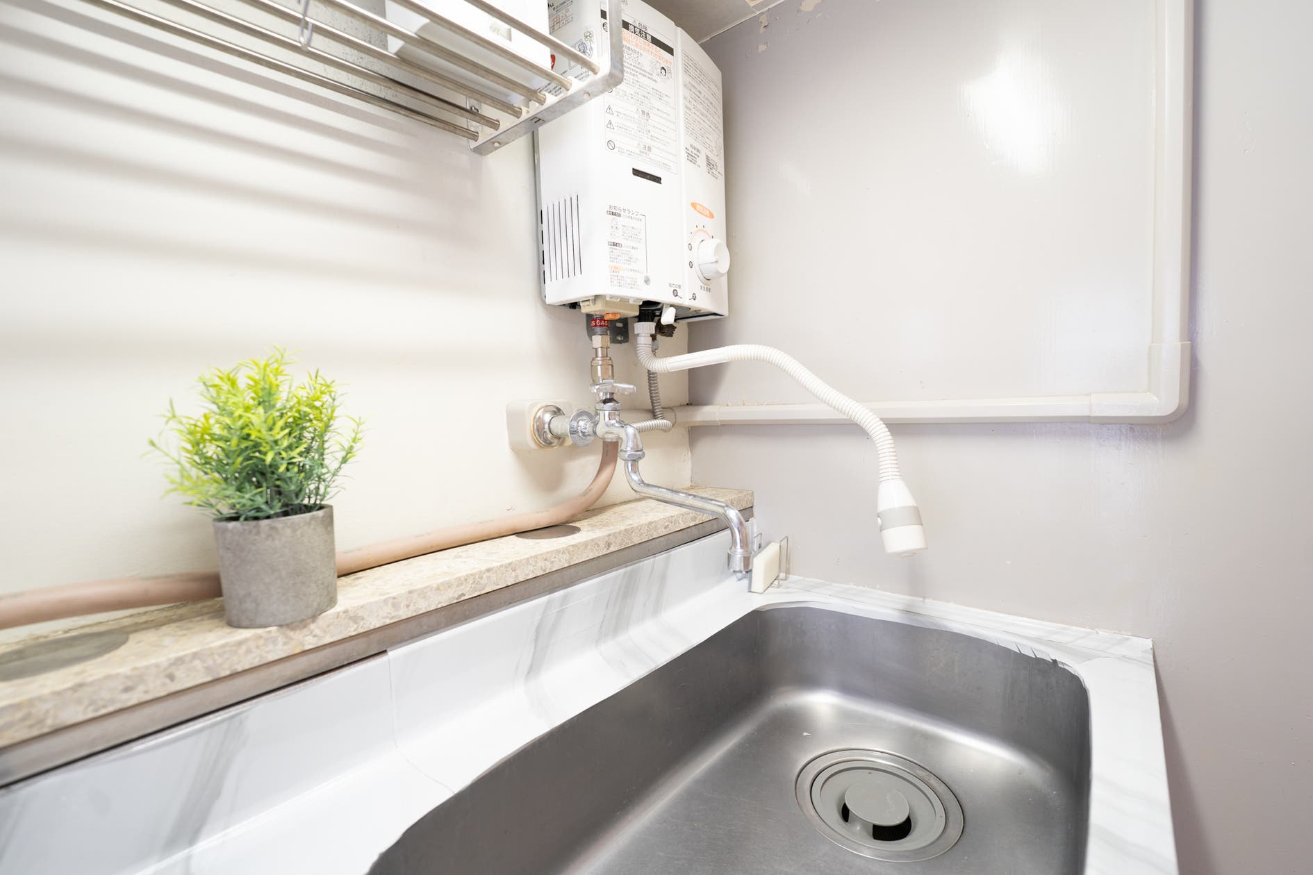 【🎉5月NEW🎉】池袋駅C3出口✨徒歩2分完全個室サロン | 静かな癒し空間💐| マッサージ | 整体 | エステの写真21