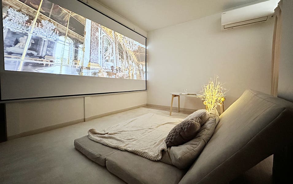 🌟120インチスクリーン🌟天神橋筋商店街直結！防犯カメラなし🎥24H⏰大人気ゲーム🎮デート💕ゴミ捨て場あり✨の写真2