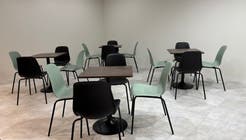 【戸田駅2分】話題のConecTodaさぼり場2号店 貸切宴会、撮影会、展示会、ワークショップ 白壁のシンプルなスペースの写真4
