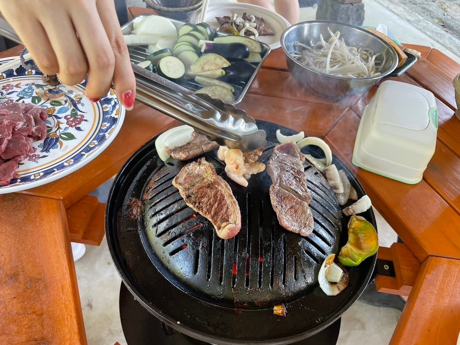 ジンギスカン鍋と七輪の画像1