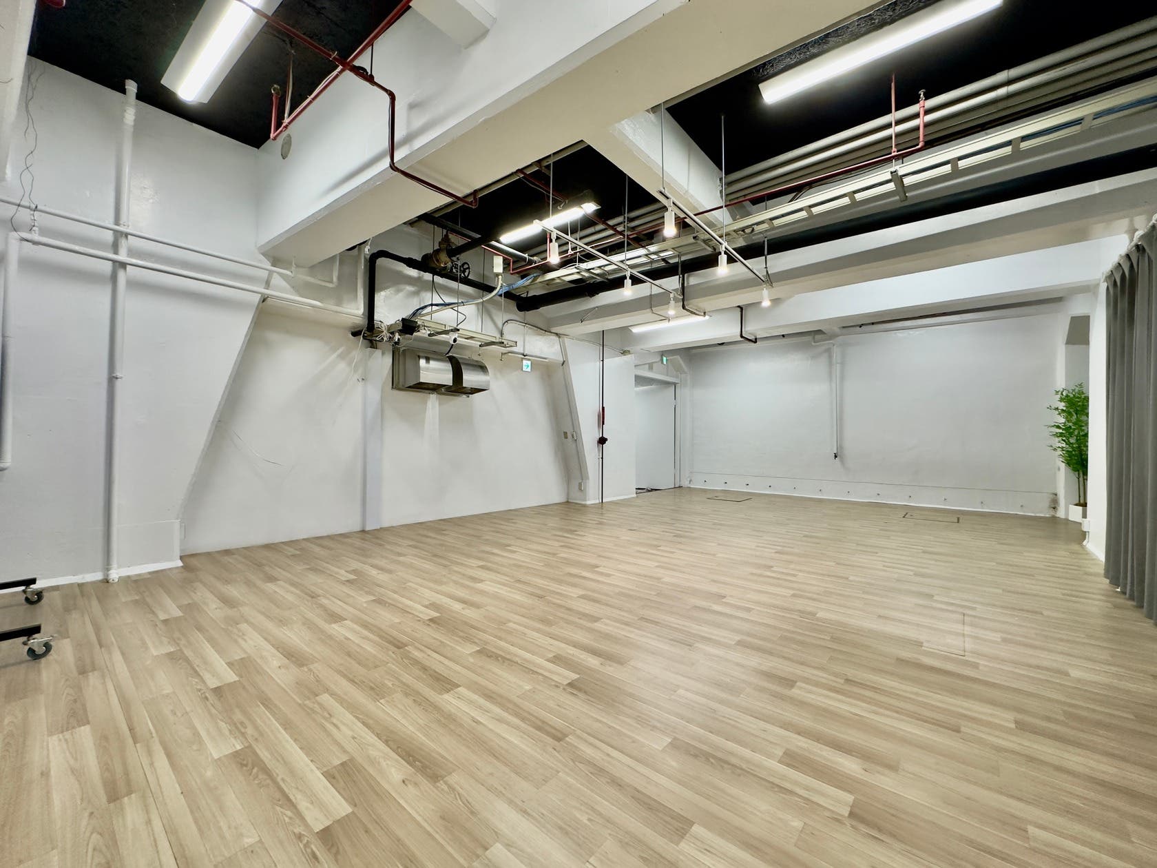 【109+B1 】大音量・24時間利用OK！ダンス・演劇・楽器練習・配信・リハーサル・フィットネス最適！の写真7