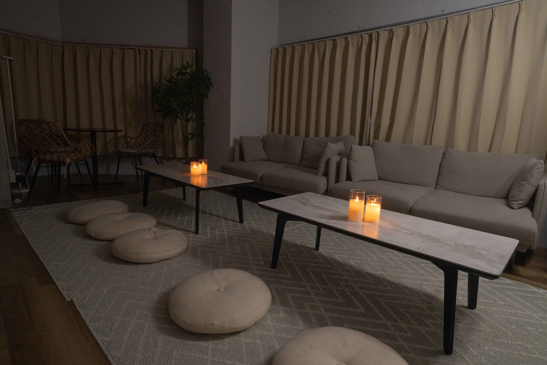 【R7.6.24エアコン新調】天文館駅から徒歩3分✨　有名ゲーム機/100インチスクリーン、プロジェクター/鍋・たこ焼き器も！の写真26