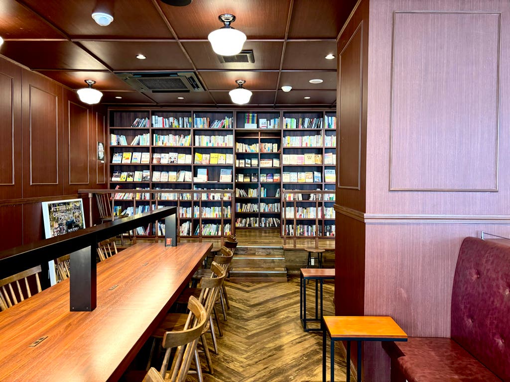 【新栄町4分】壁面本棚📚図書館のような閑静なカフェで撮影やイベントを【着席30名】の写真5