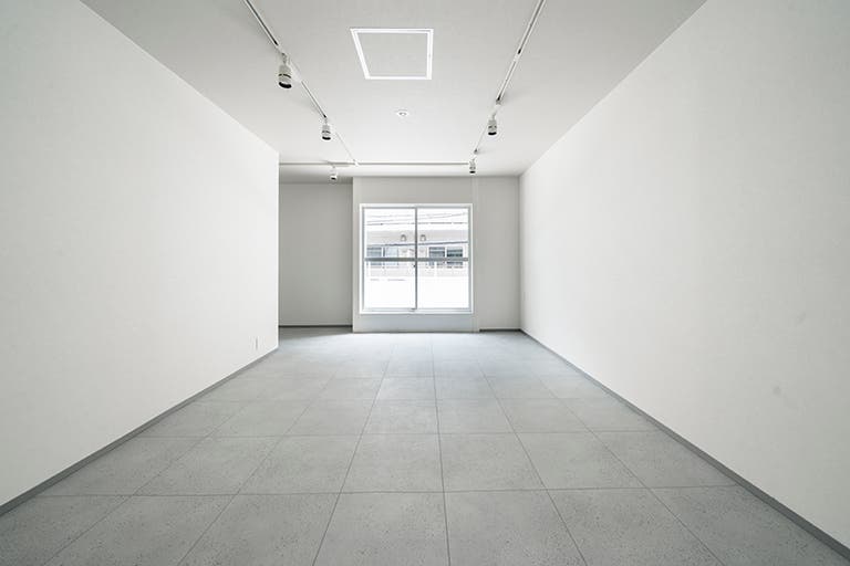 【大阪 本町駅 徒歩3分】▶︎撮影スタジオやイベントに最適！靱公園近くのシンプル空間。の写真3