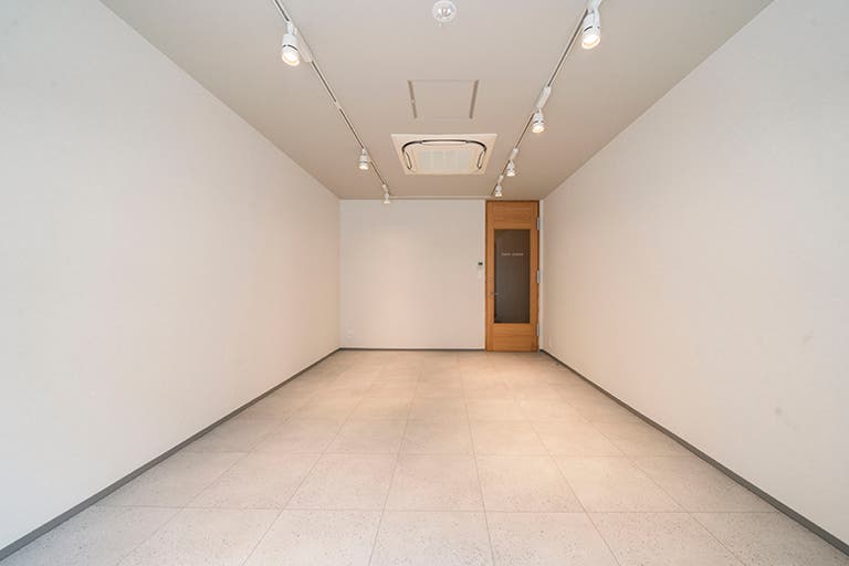 【大阪 本町駅 徒歩3分】▶︎撮影スタジオやイベントに最適！靱公園近くのシンプル空間。の写真6