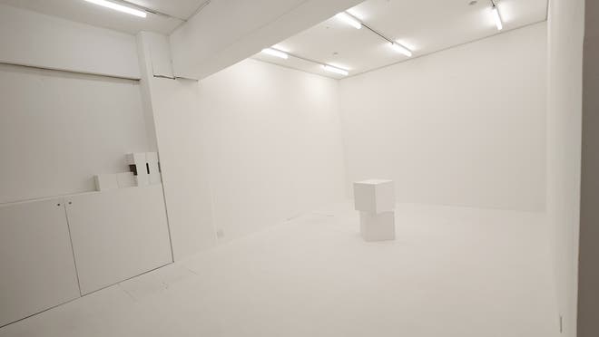 【三鷹・吉祥寺】白ホリ|撮影・展示・ワークショップ|WiFi・メイクルーム・スピーカー・レンタル機材有の写真5