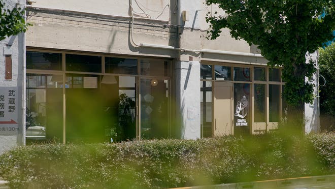 【三鷹・吉祥寺】白ホリ|撮影・展示・ワークショップ|WiFi・メイクルーム・スピーカー・レンタル機材有の写真11