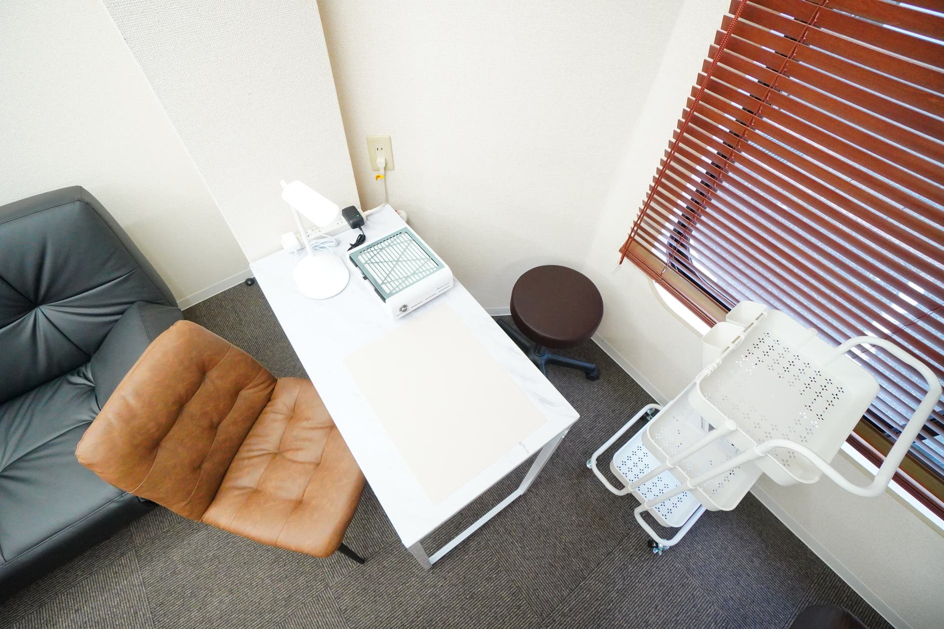 ＜ホットスポット山代温泉＞🅿️有り🚗仕事/自習/ネイルグッズ💅施術ベッド💆‍♀️マッサージ/整体/サロン/お茶会/ボドゲの写真2